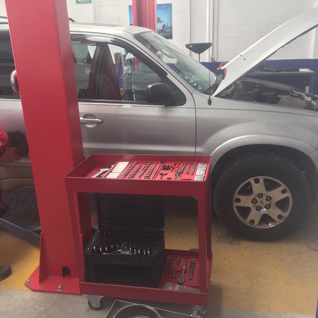 Sobre nosotros | Vencar's - Tu taller mecánico de confianza